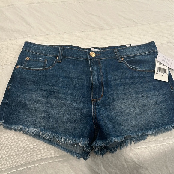 STS Blue | Shorts | Maya High Rise Shorts | Poshmark